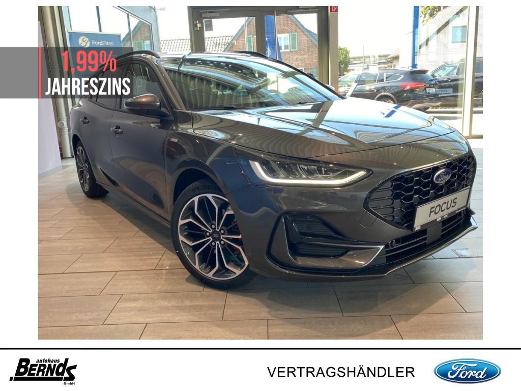 Elegantes Ford Magnetic Grau Metallic Ebenbild